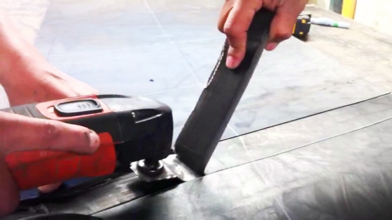 How to Cut Conveyor Belt: Tools and Safety Tips